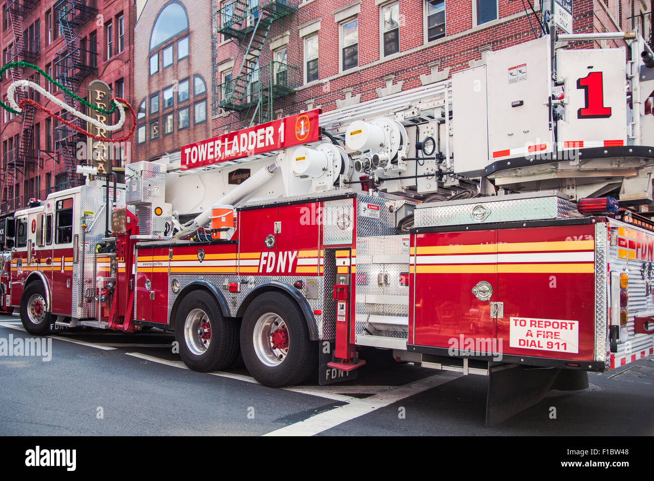 New York City fire truck Stock Photo - Alamy