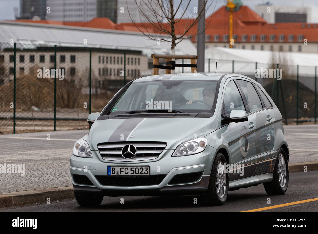 Emmanuel macron car hi-res stock photography and images - Alamy