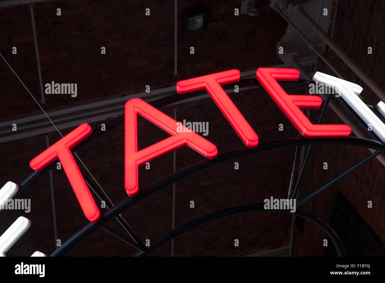 Tate Art Museum Sign, Albert Docks; Liverpool; England; UK Stock Photo ...