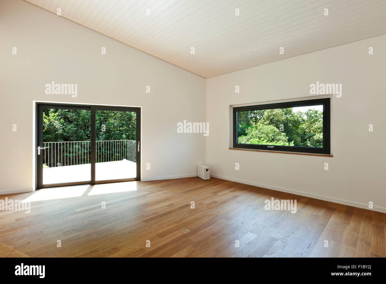 house interior, empty room with window Stock Photo - Alamy