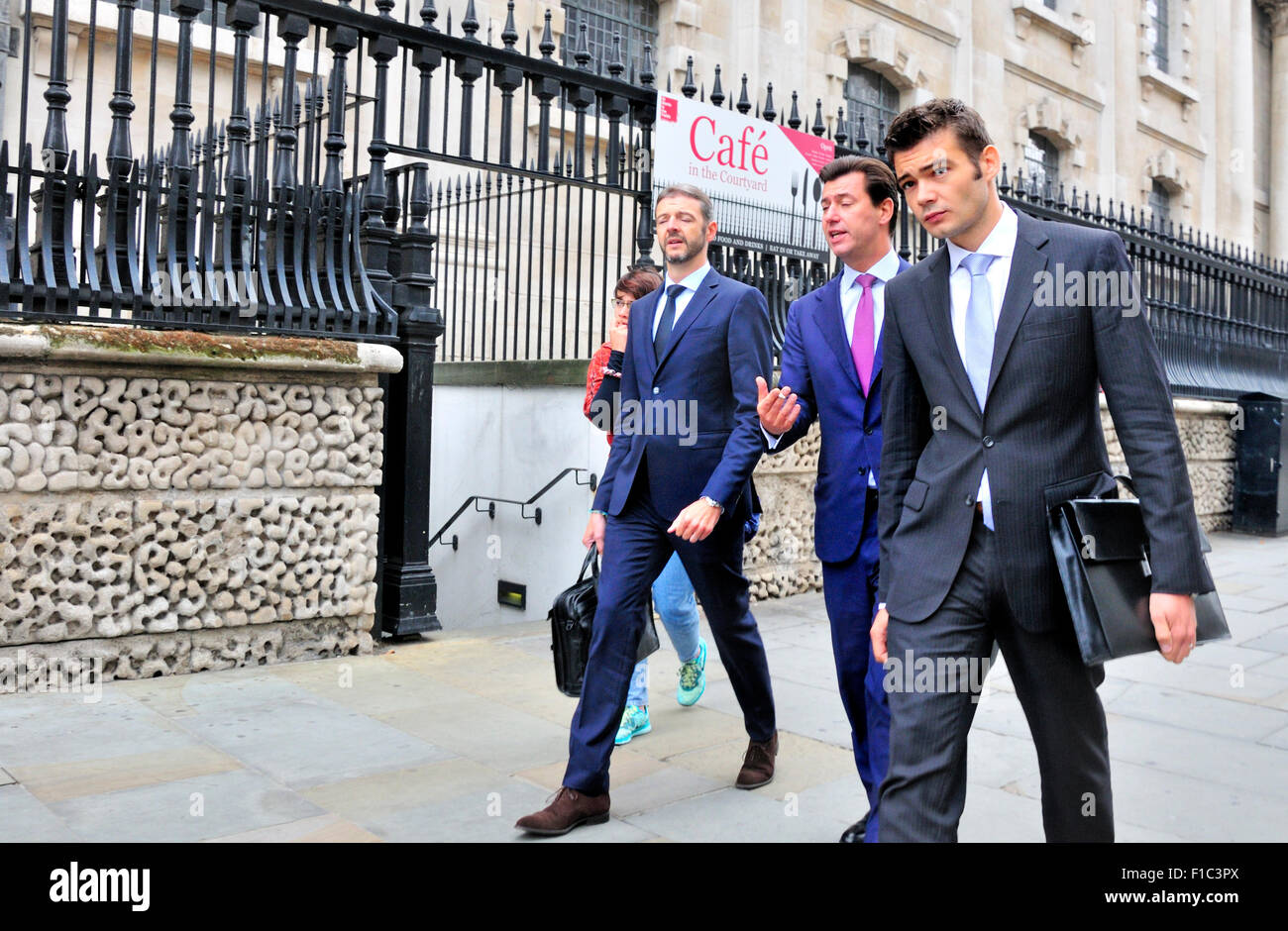 London, England, UK. Young businessmen in the Strand Stock Photo - Alamy
