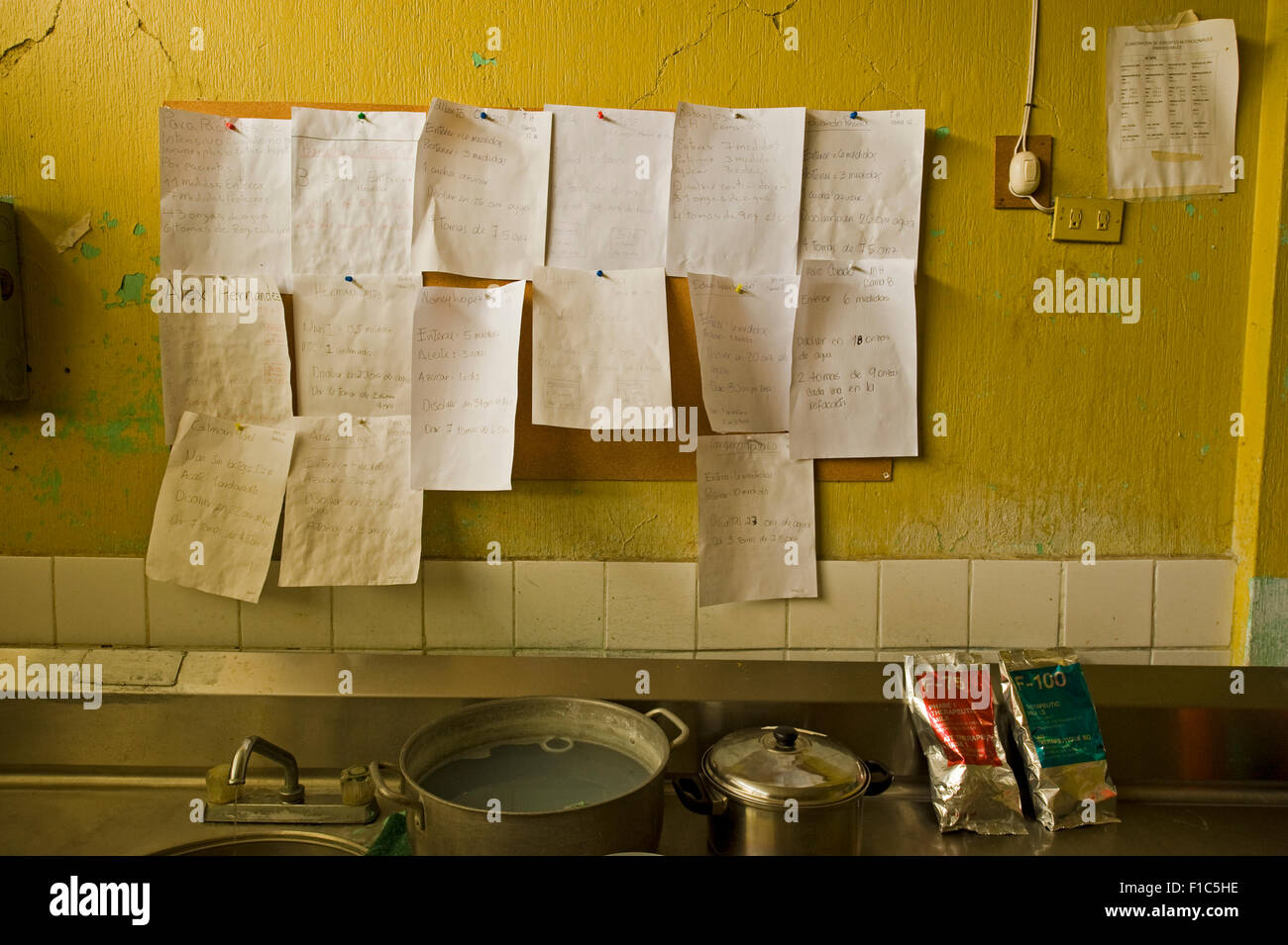 Guatemala, Cuilapa, F75 and F100 formula to be prepared in the kitchen ...