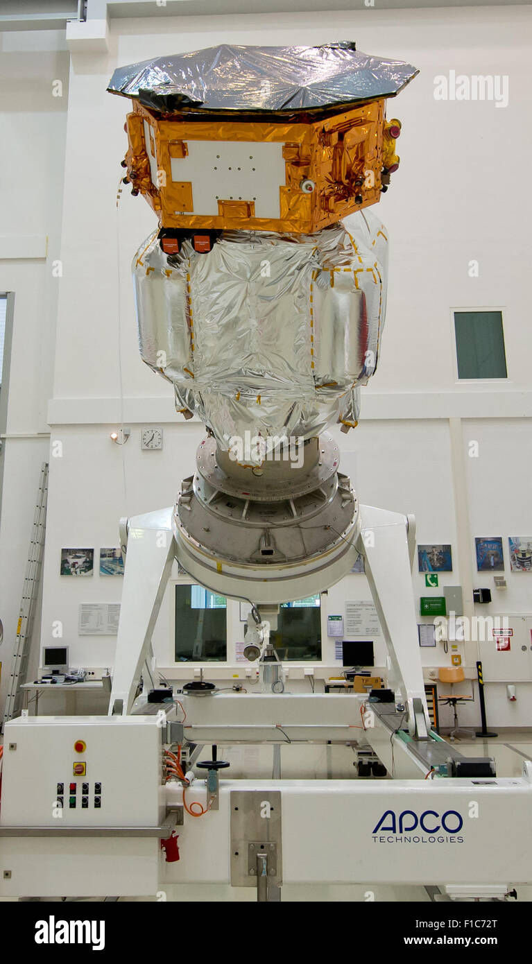The satellite 'LISA Pathfinder' stands in a room of the 'Industry ...