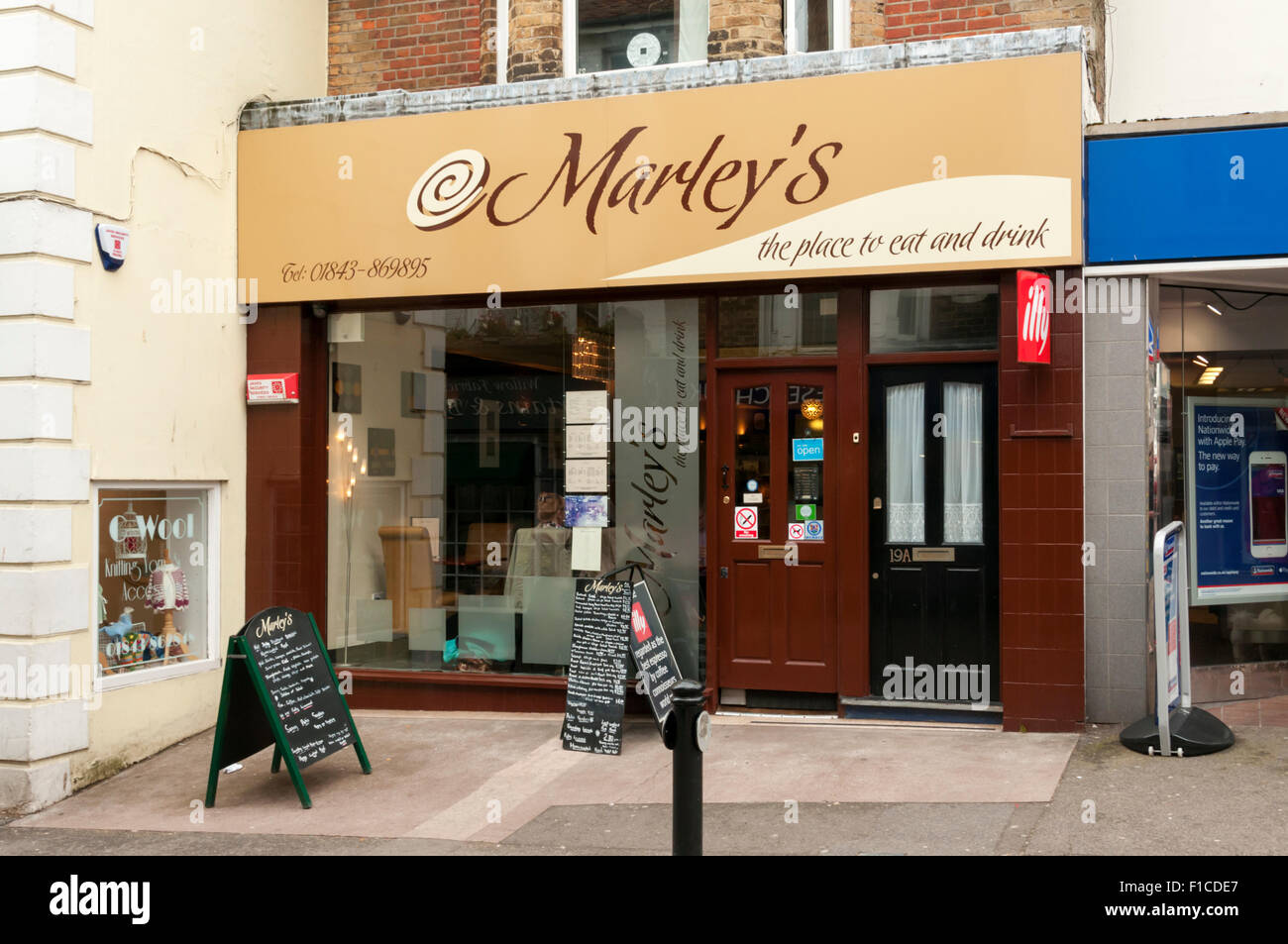 Cafe Restaurant Broadstairs High Resolution Stock Photography and ...