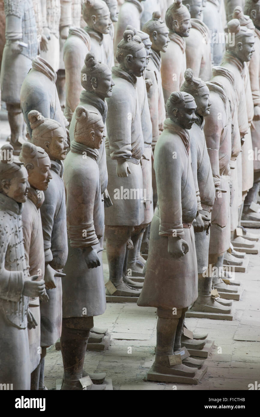 Terracotta warriors depicting the armies of Qin Shi Huang, the first ...