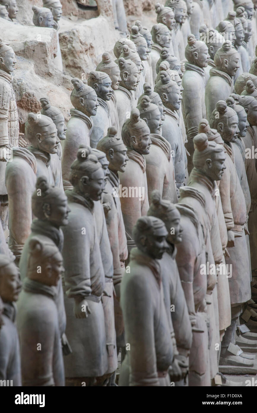 Terracotta warriors depicting the armies of Qin Shi Huang, the first ...