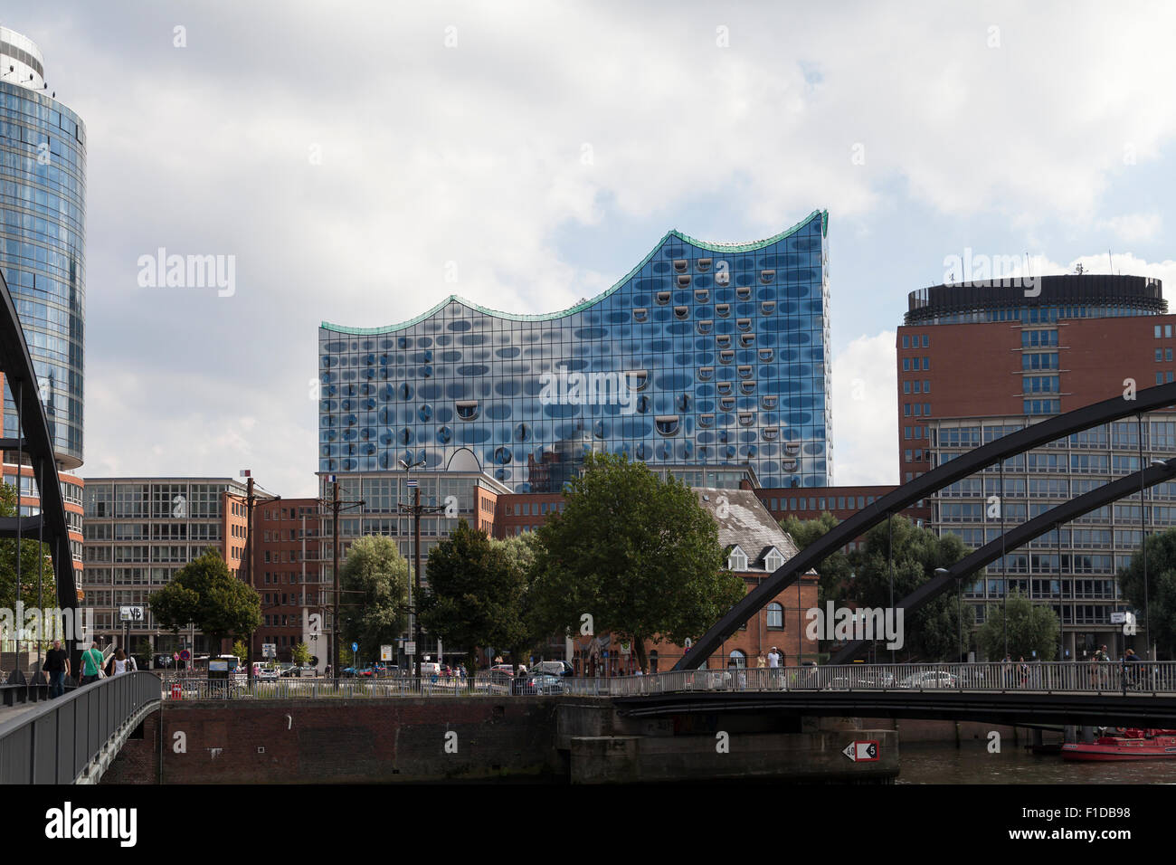 Philharmonic hall in Hamburg Stock Photo - Alamy