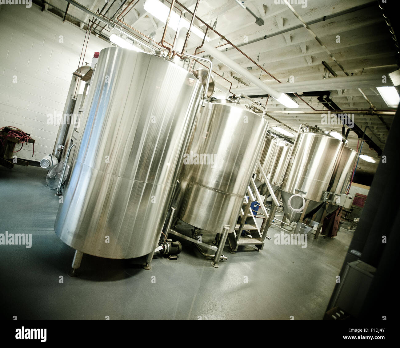 Brewery beer production hi-res stock photography and images - Alamy