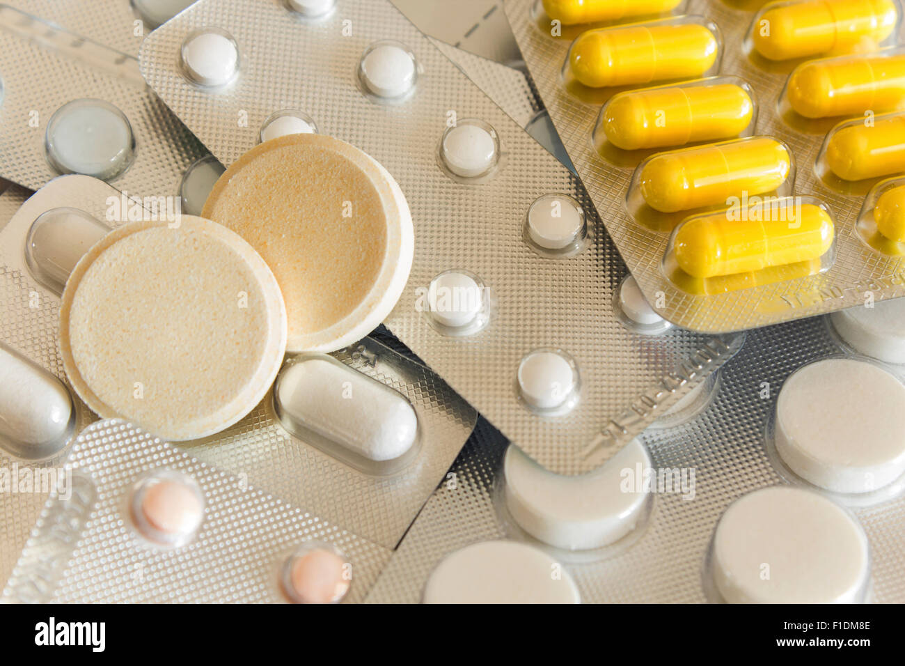 Antirheumatics pill hi-res stock photography and images - Alamy