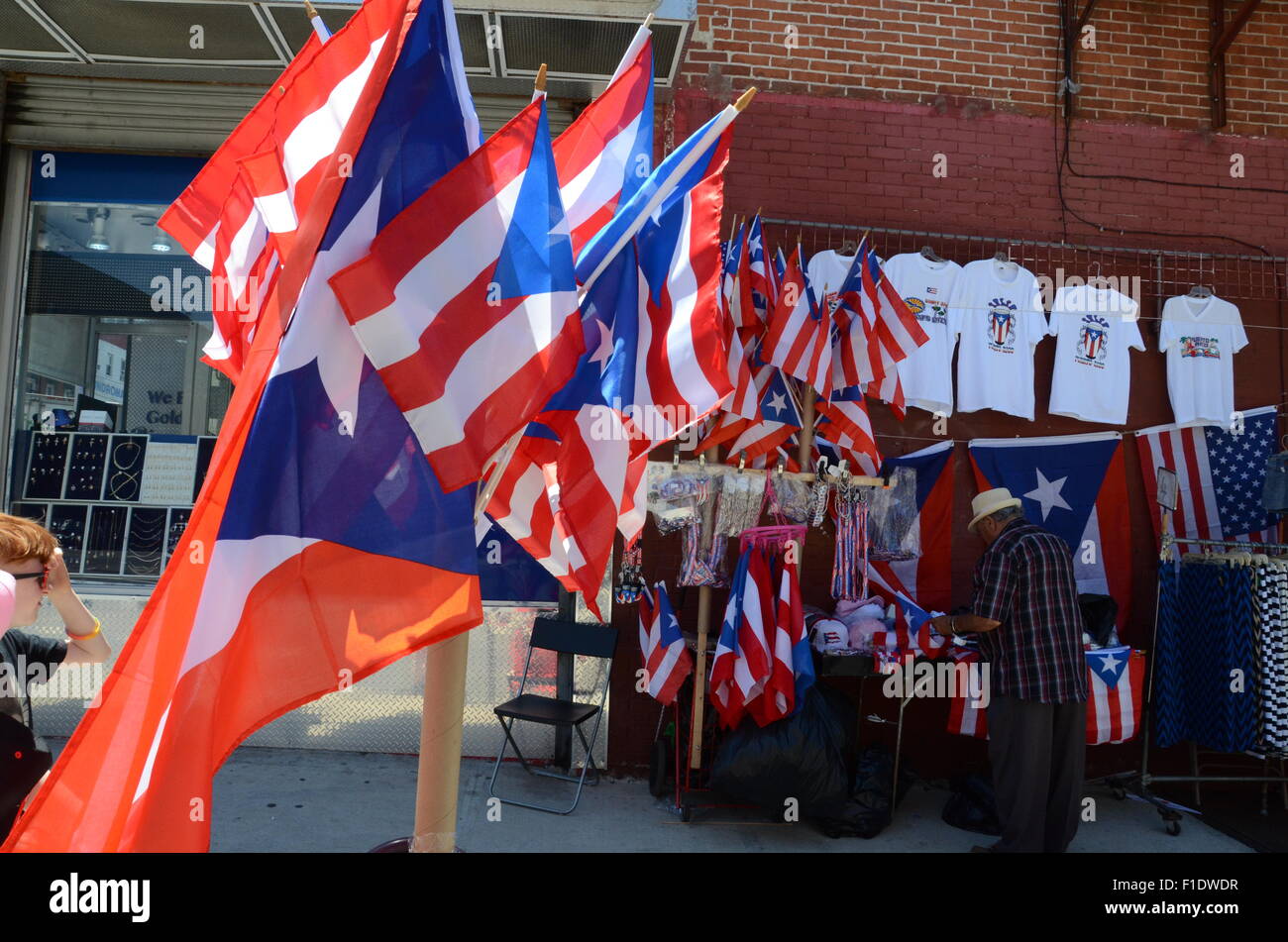 puerto rica flag stall t shirts flags Stock Photo - Alamy
