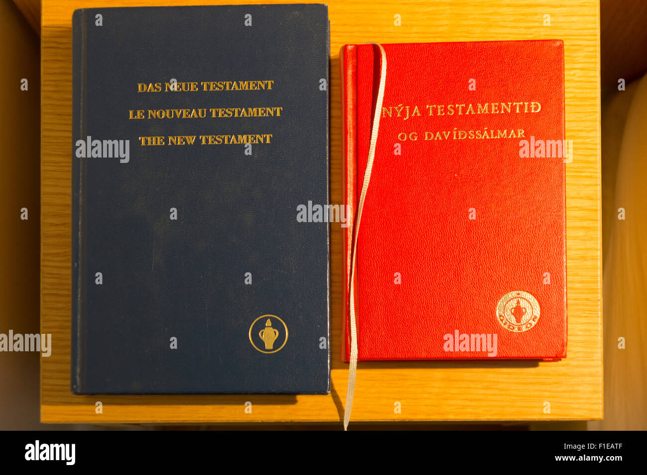 An Icelandic version and an English/French/German version of the New ...