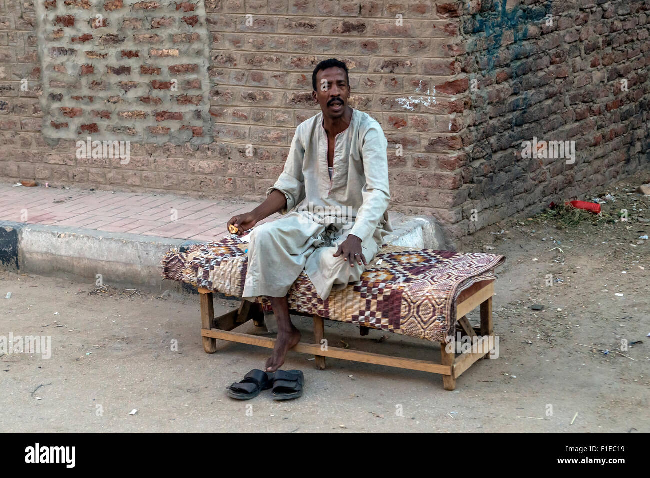 street life in Luxor, Egypt, Africa Stock Photo - Alamy