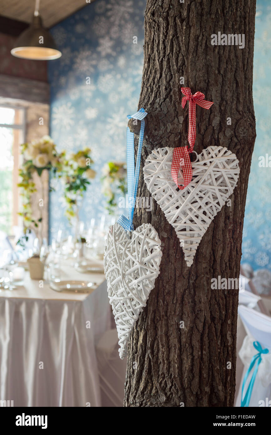 Hanging tree hi-res stock photography and images - Alamy