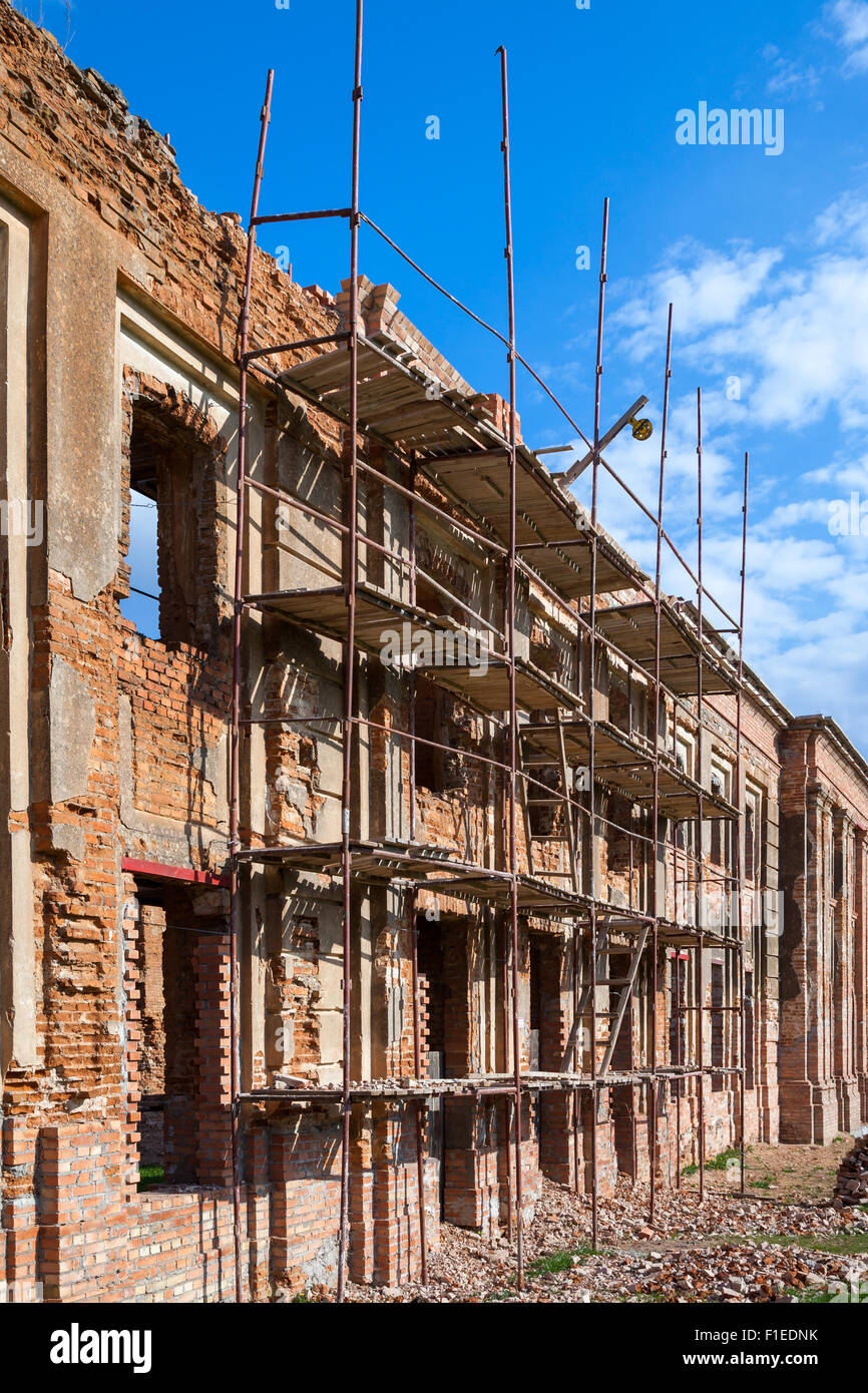 Historical building restoration hi-res stock photography and images - Alamy