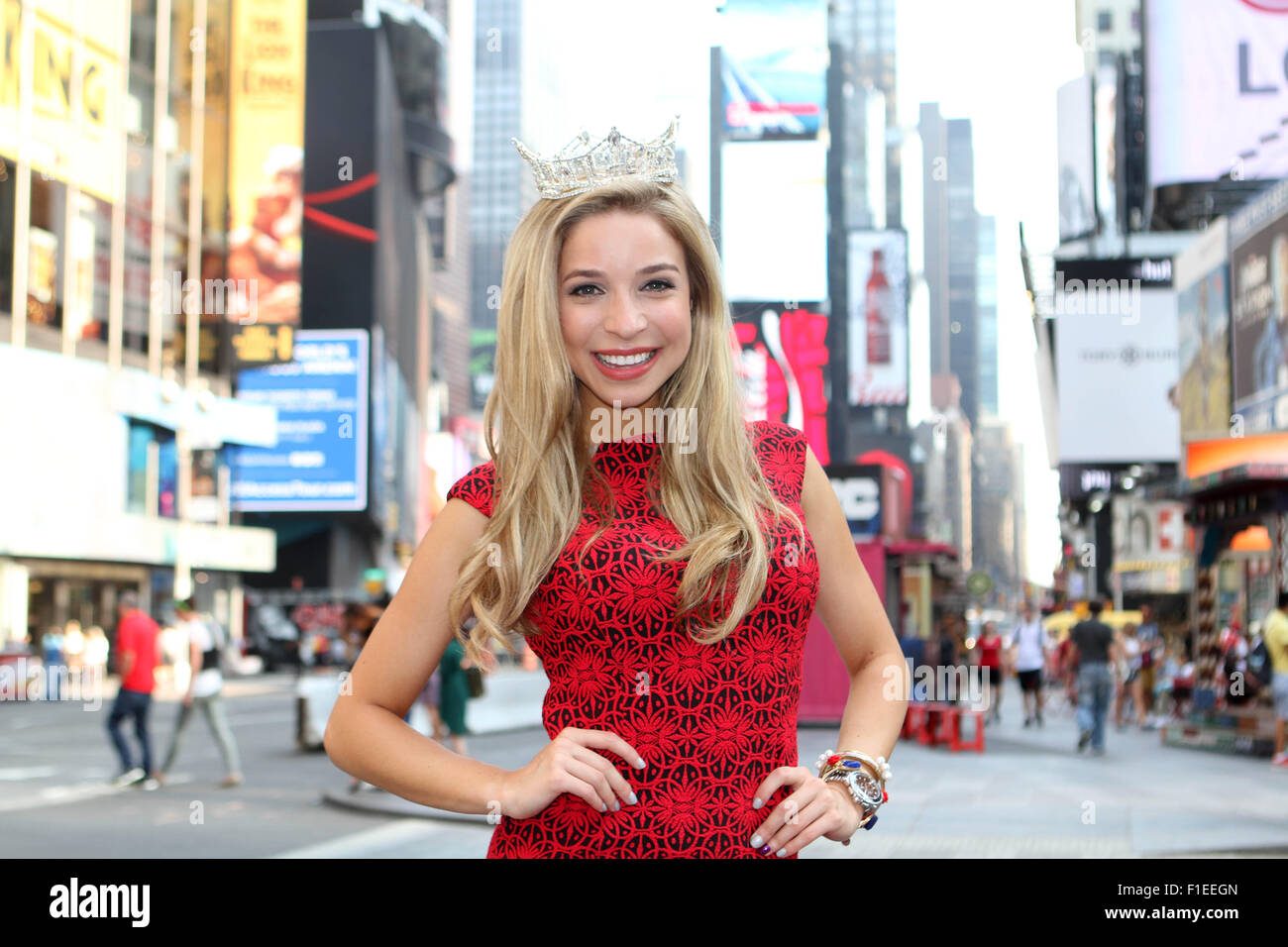 Miss america kira kazantsev hi-res stock photography and images - Alamy