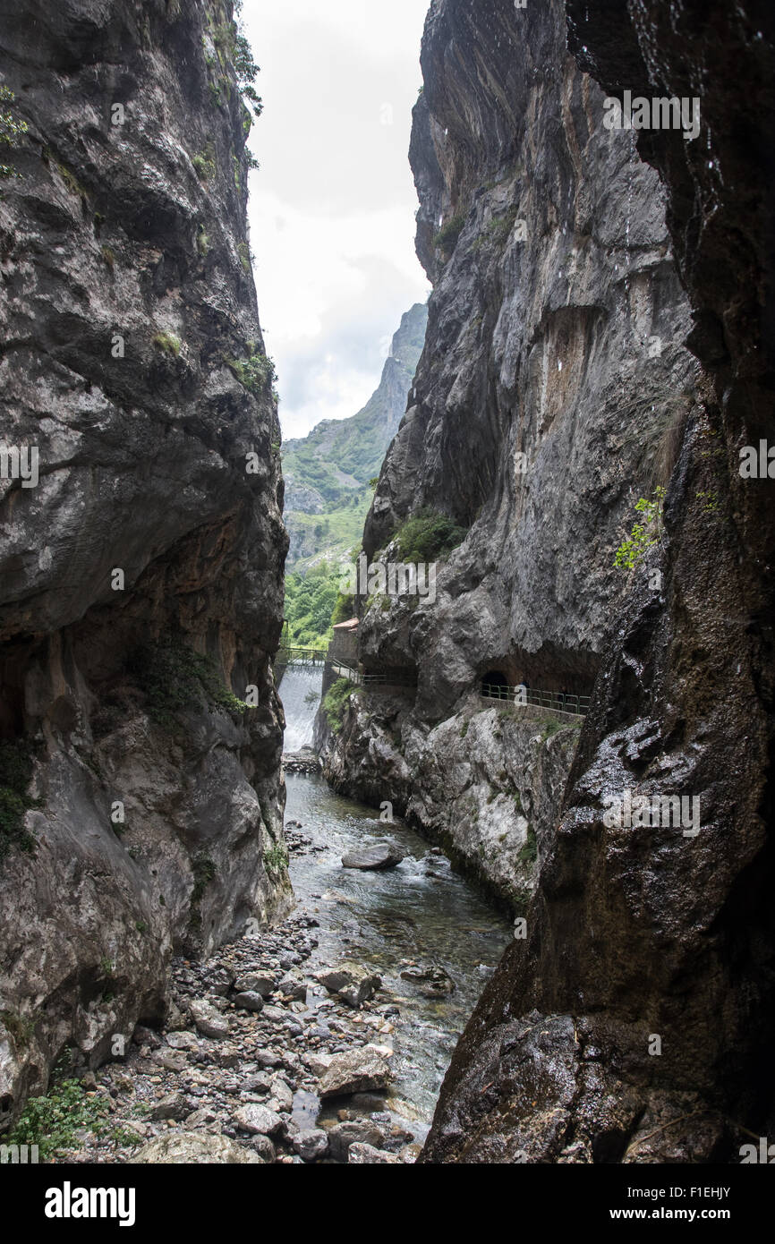 The southern end of the Cares Gorge at Caín in the Picos de Europa ...