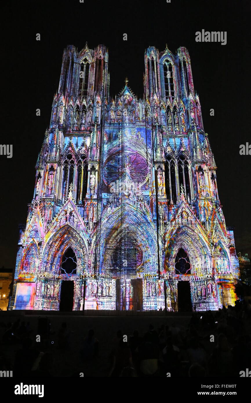 Reims Cathedral France Night Stock Photos & Reims Cathedral France ...