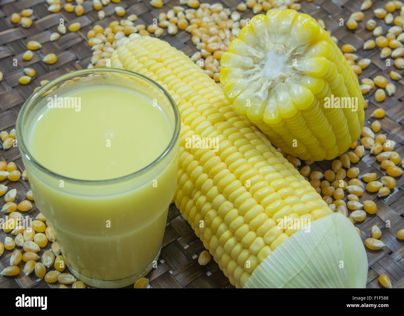 corn milk grain ripe farm crop food nature harvest Stock Photo - Alamy