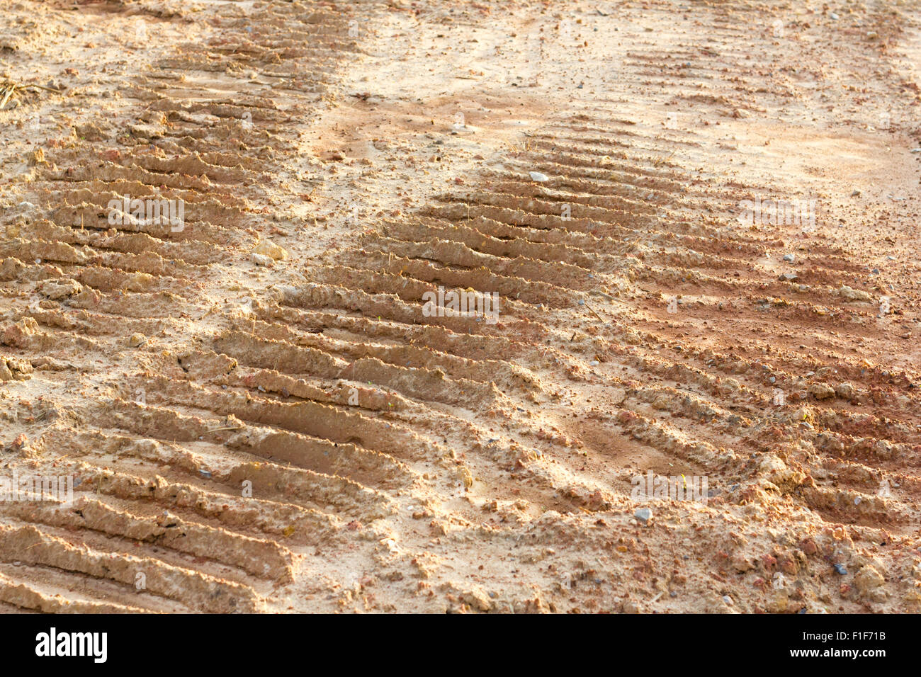 Clay road hi-res stock photography and images - Alamy