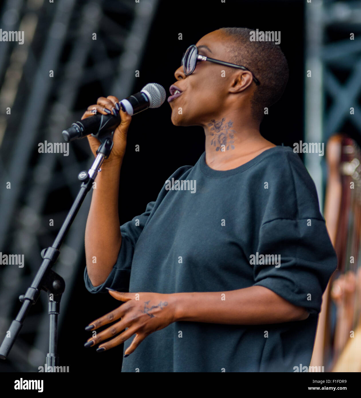 Laura Mvula Live at Victorious Festival 2015 Stock Photo - Alamy
