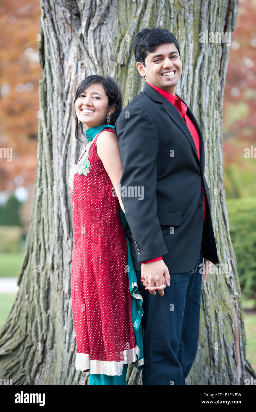 The Young Happy Indian Couple Stock Photo - Alamy