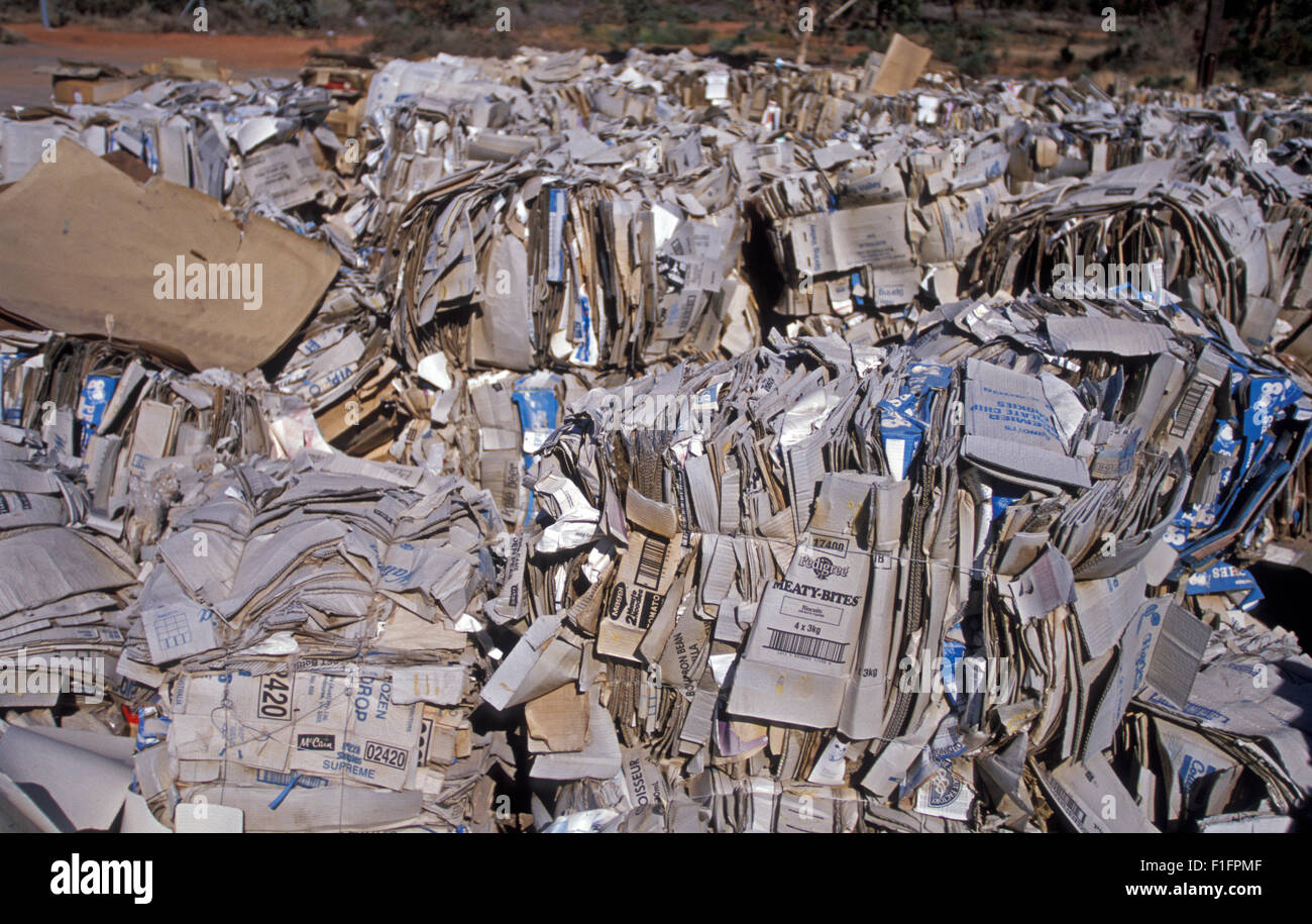 Collapsed cardboard boxes hi-res stock photography and images - Alamy