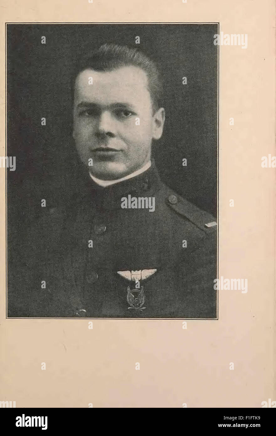 New England aviators 1914-1918; their portraits and their records (1919 ...