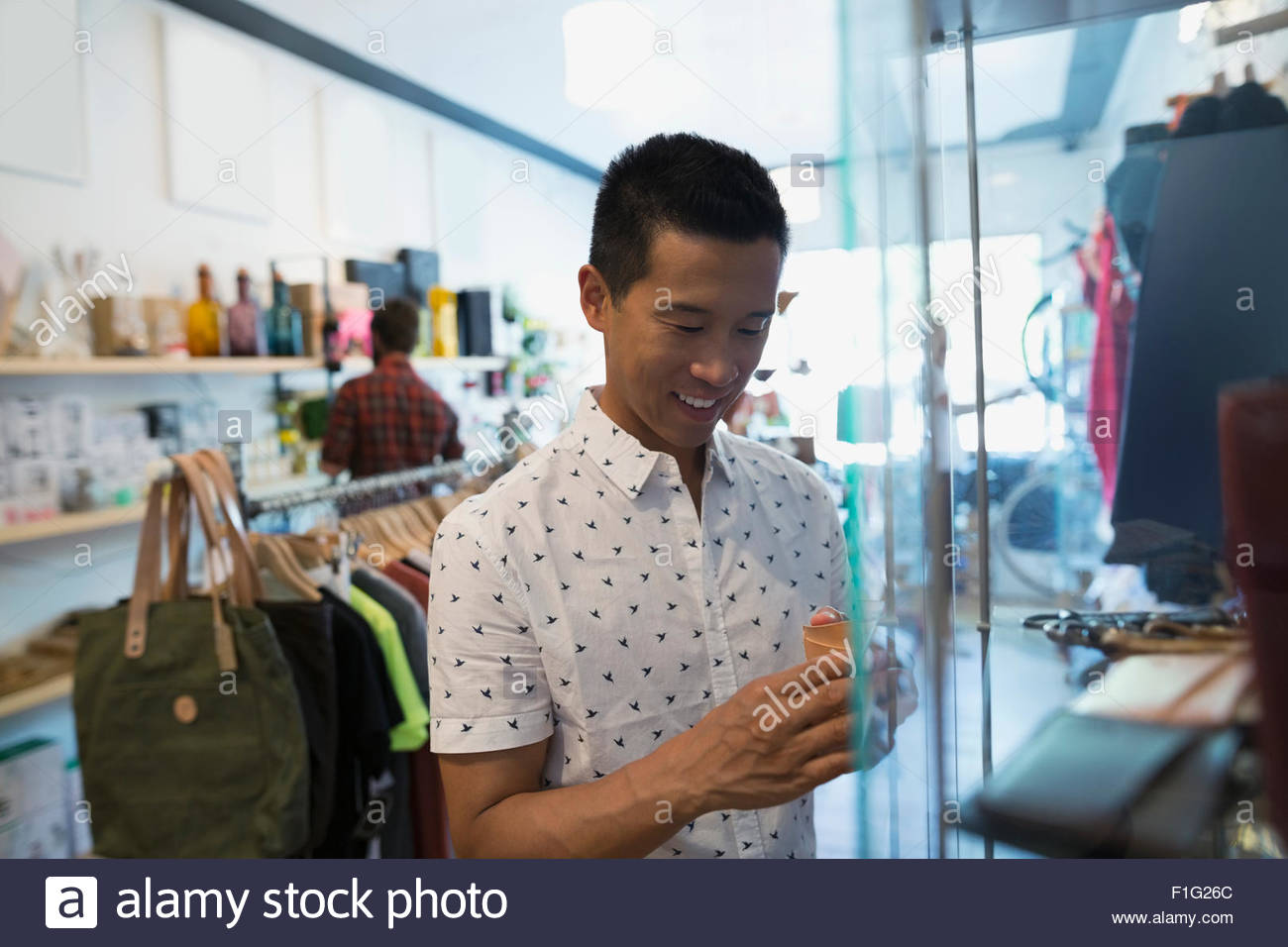 Man browsing hi-res stock photography and images - Alamy
