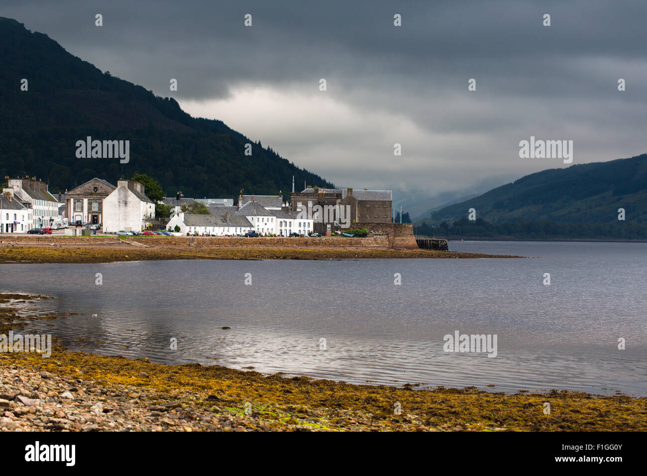 Inveraray, Argyll & Bute, Scotland on the edge of Loch Fyne Stock Photo ...