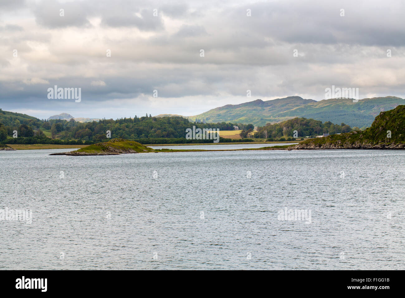 Loch crinan hi-res stock photography and images - Alamy