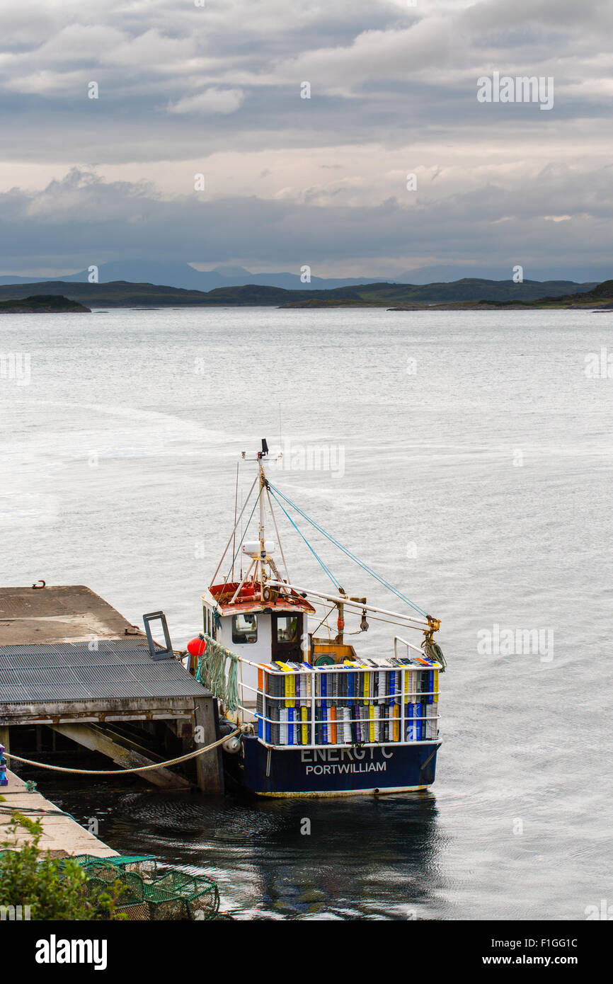 Boat in crinan canal hi-res stock photography and images - Alamy