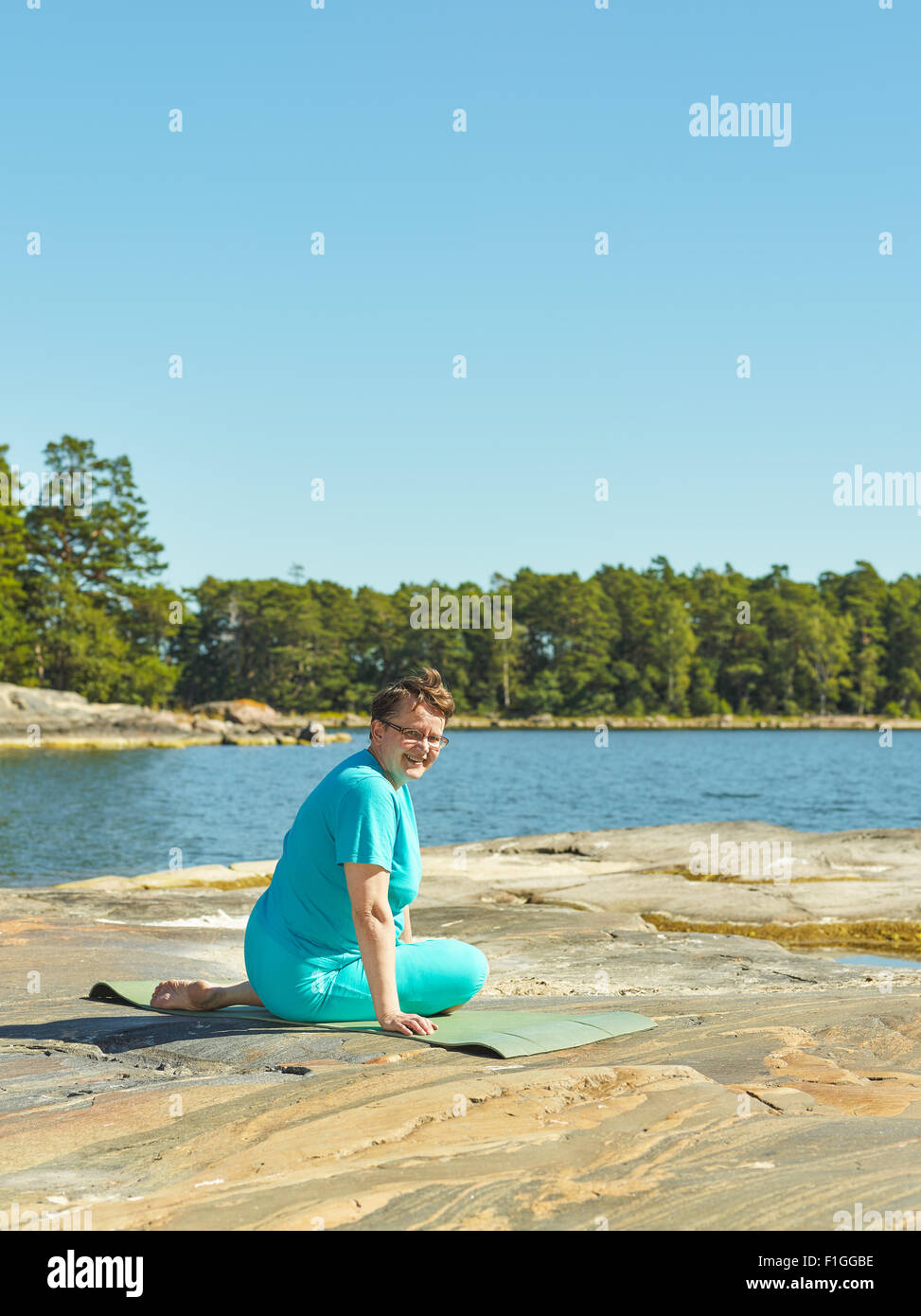 Training vertical image hi-res stock photography and images - Alamy