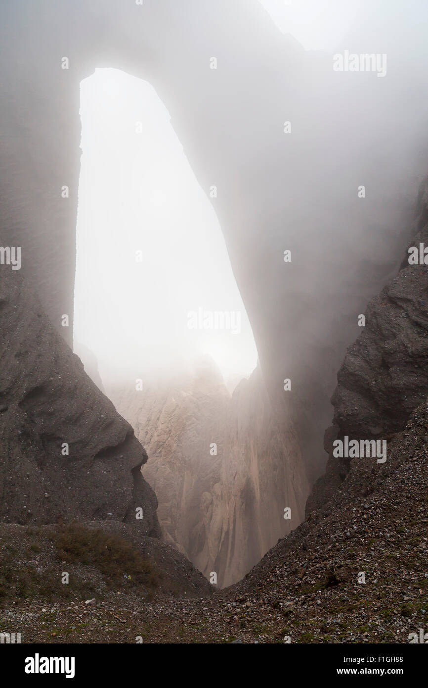 Shipton's Arch or Tushuk Tash, world's tallest natural arch, Pamir ...