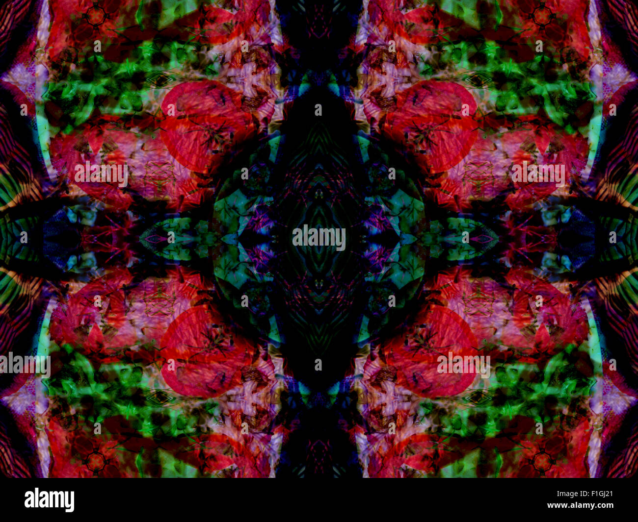 red color drawing in kaleidoscope pattern - red color drawing in ...