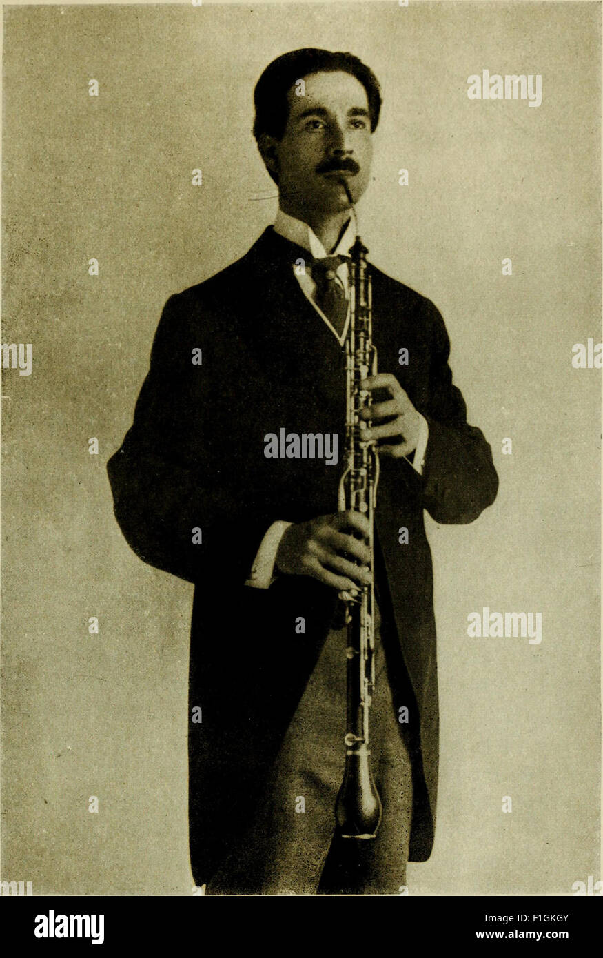 Brass performance techniques hi-res stock photography and images - Alamy