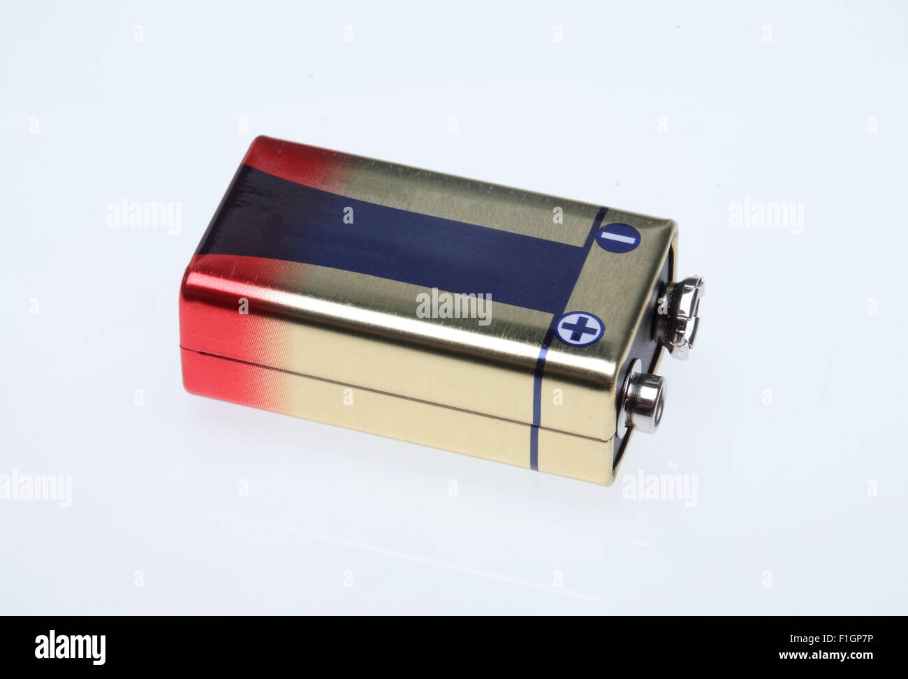 9 volt battery hi-res stock photography and images - Alamy