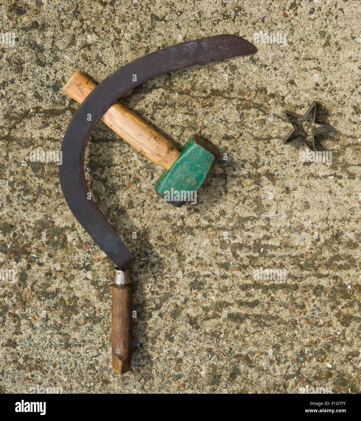 Hammer and sickle communist symbol hi-res stock photography and images ...