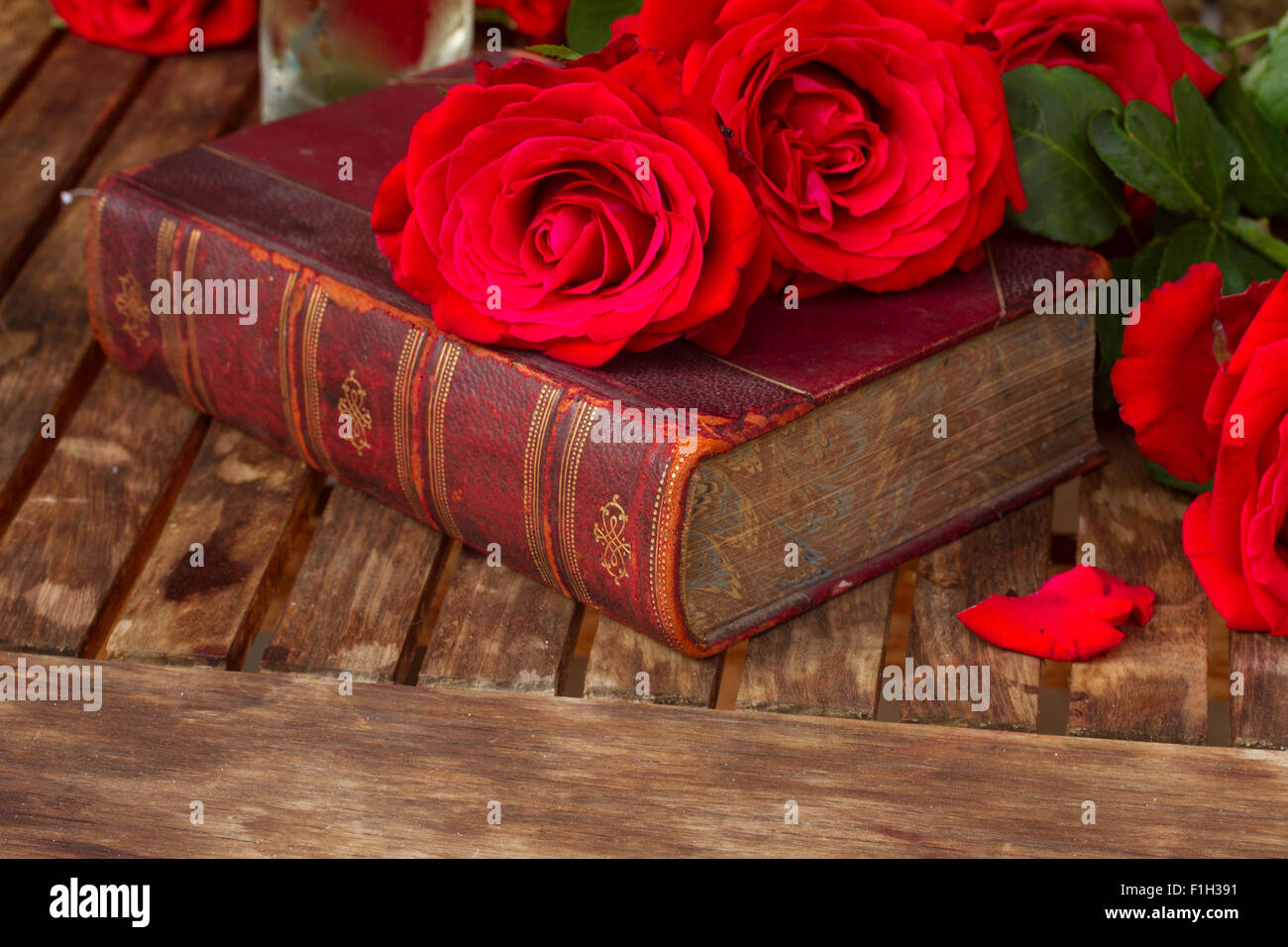old book with roses Stock Photo - Alamy