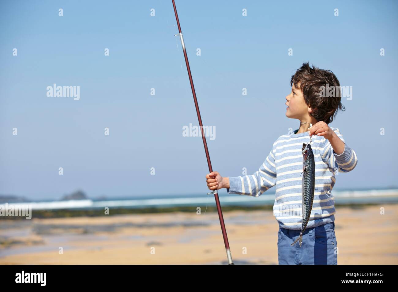 Children Catching Fish Stock Photos & Children Catching Fish Stock ...