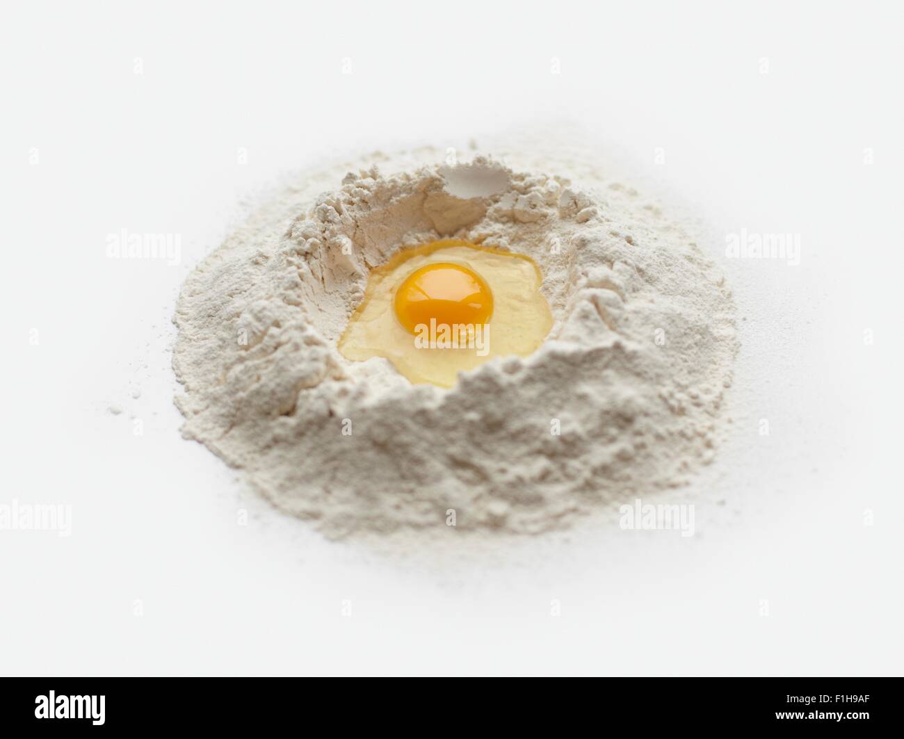 Raw flour hi-res stock photography and images - Alamy