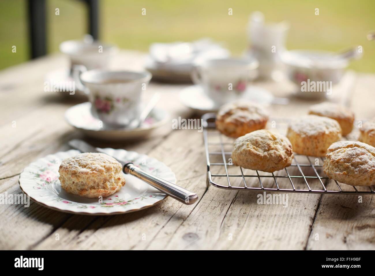 Cooked plain scones hi-res stock photography and images - Alamy