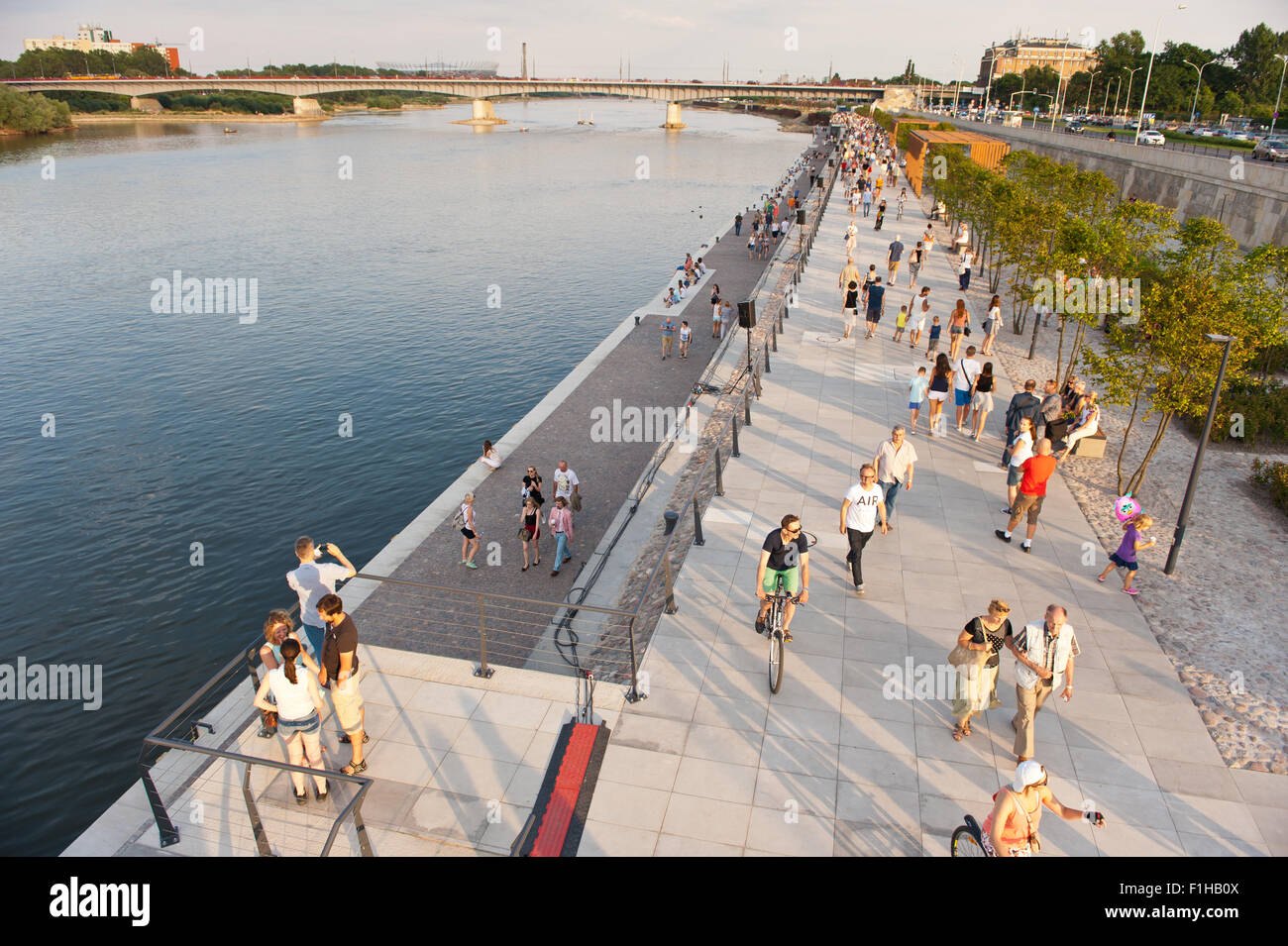 Open air viewing terrace hi-res stock photography and images - Alamy