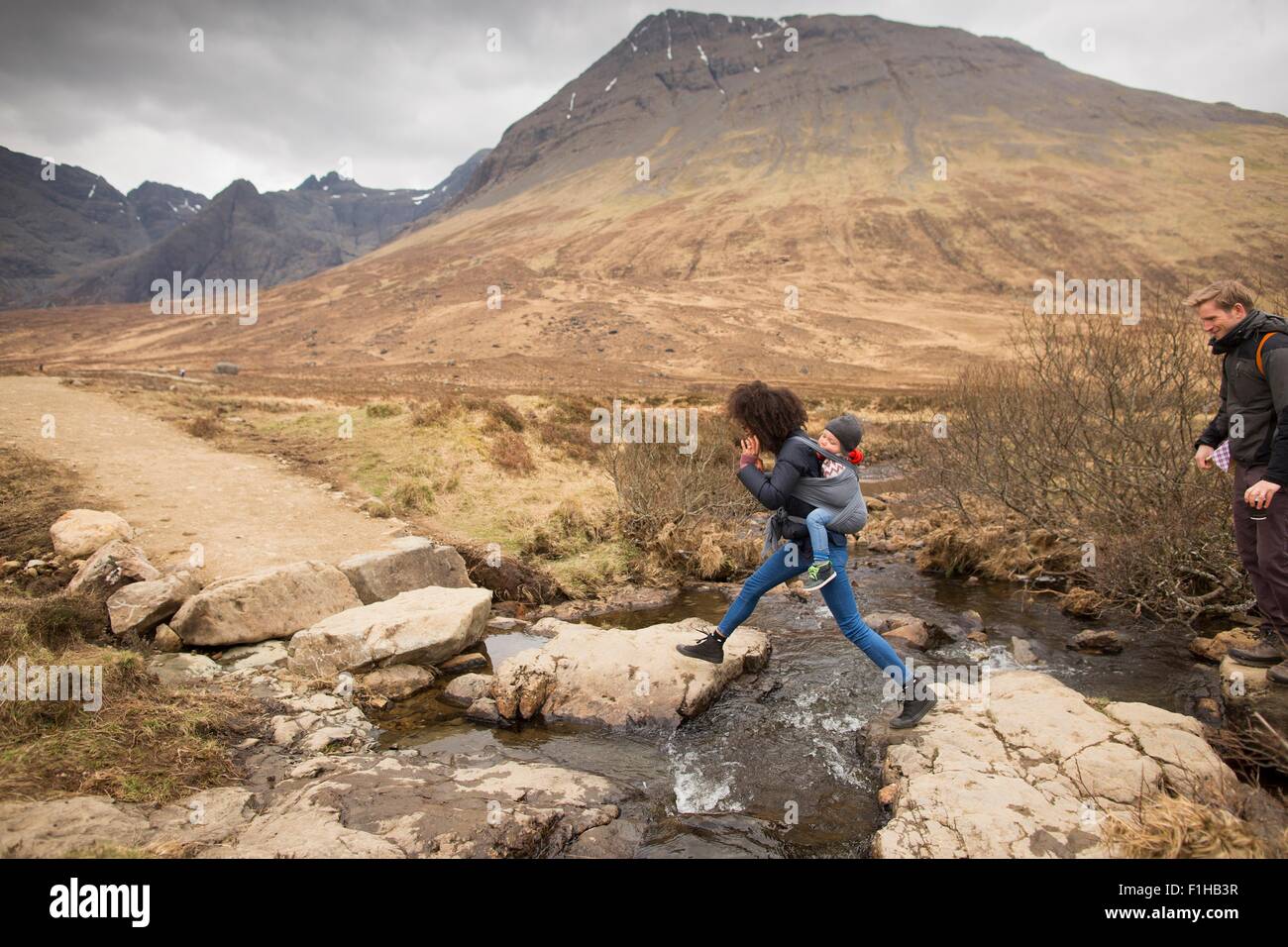 Leaping over 4 people hi-res stock photography and images - Alamy