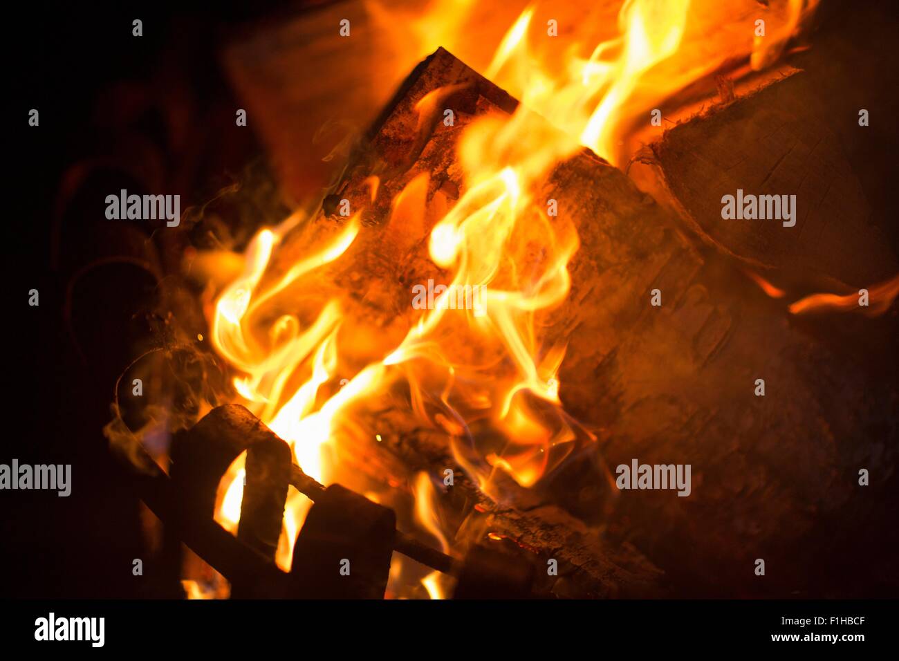 Fire close up hi-res stock photography and images - Alamy