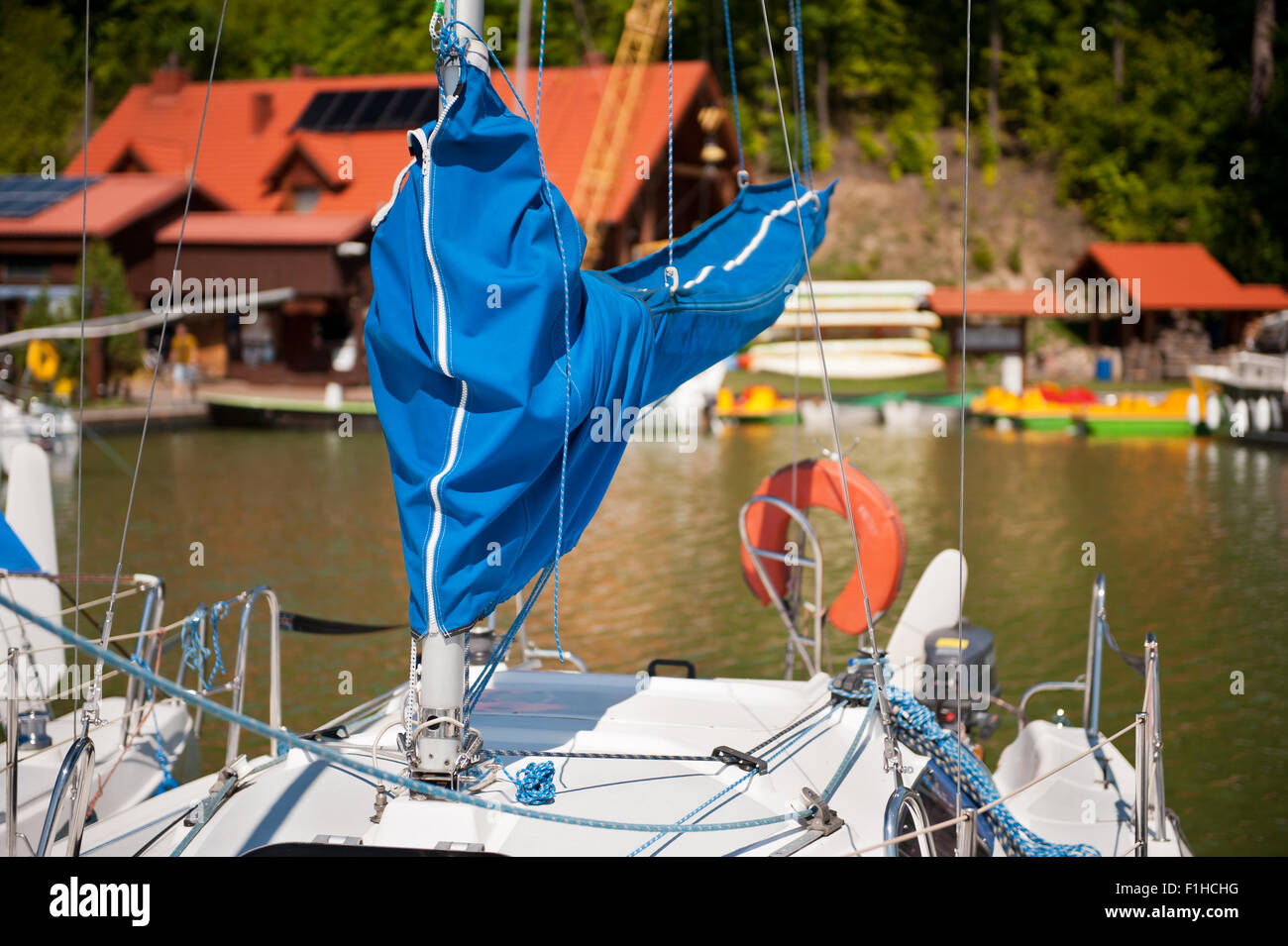 Mast sail cover hi-res stock photography and images - Alamy
