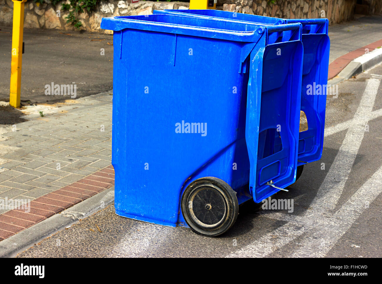 Five bins hi-res stock photography and images - Alamy