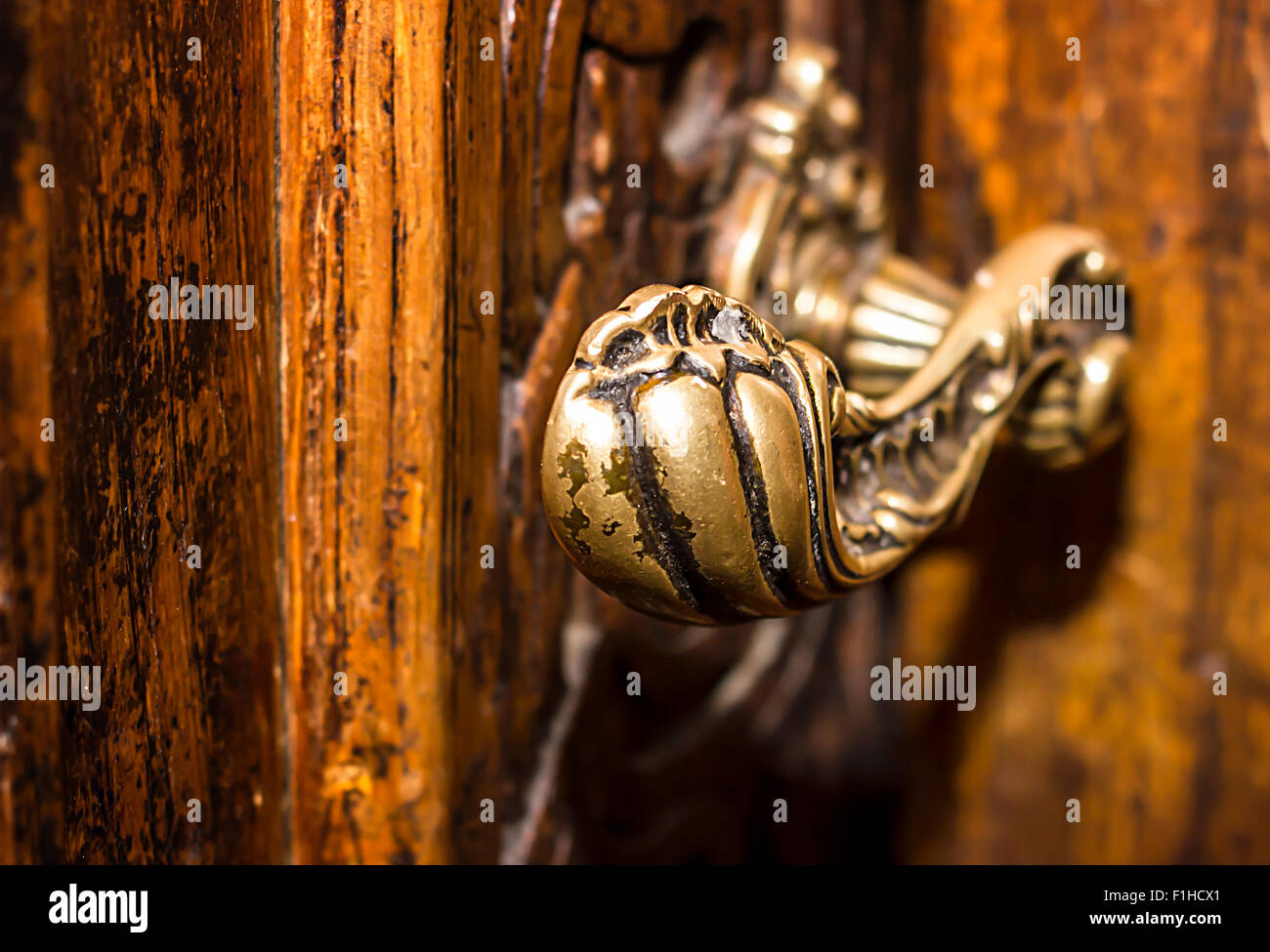 Ancient door handle Stock Photo - Alamy
