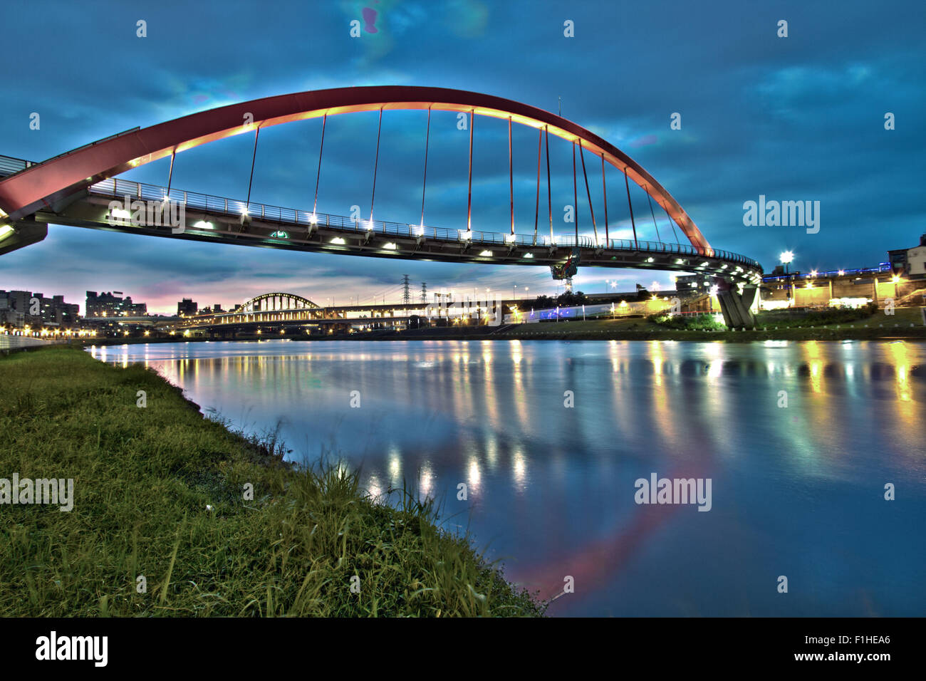 Taiwan Taipei Landmark rainbow bridge Stock Photo - Alamy