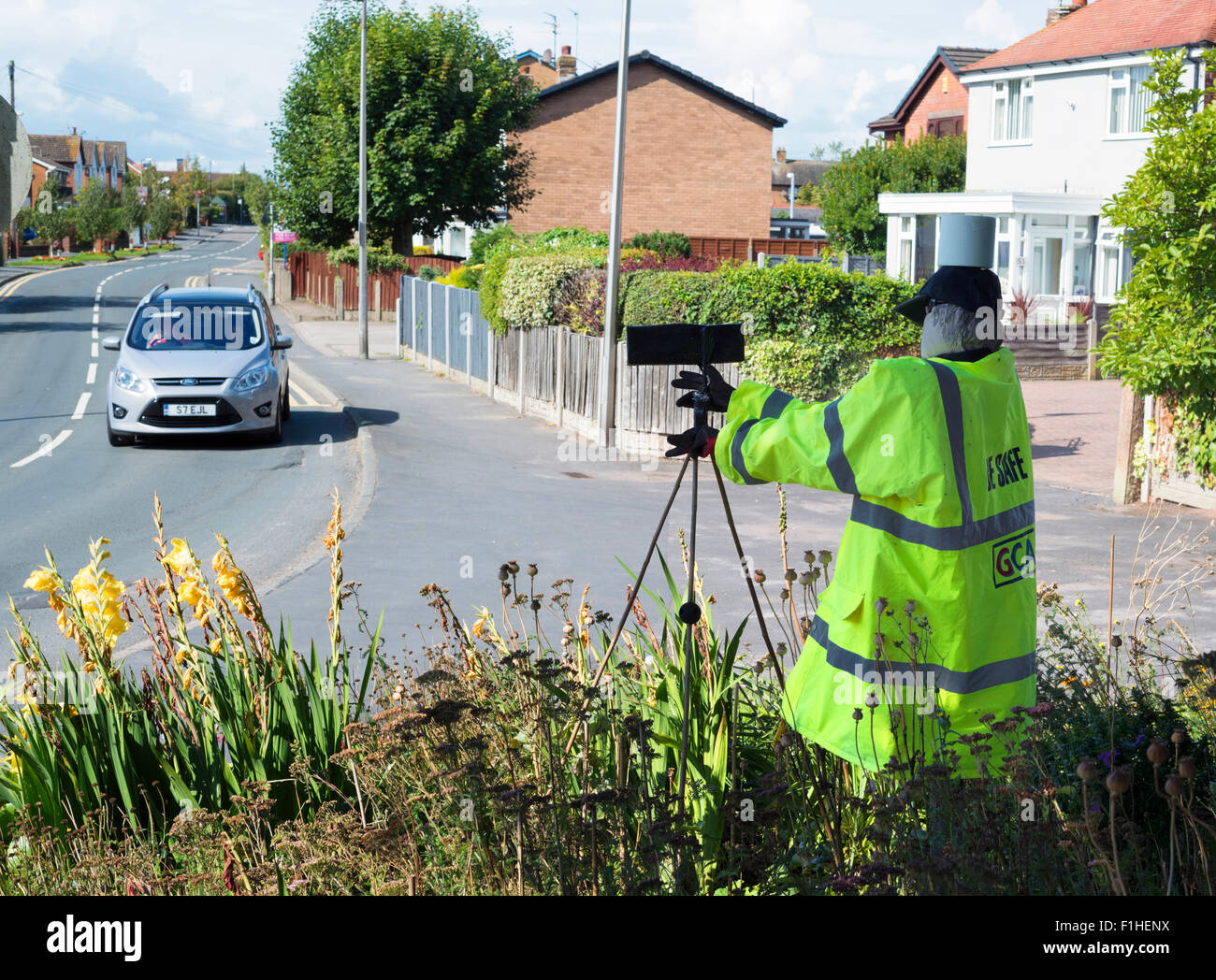 Scarecrow police officer hi-res stock photography and images - Alamy