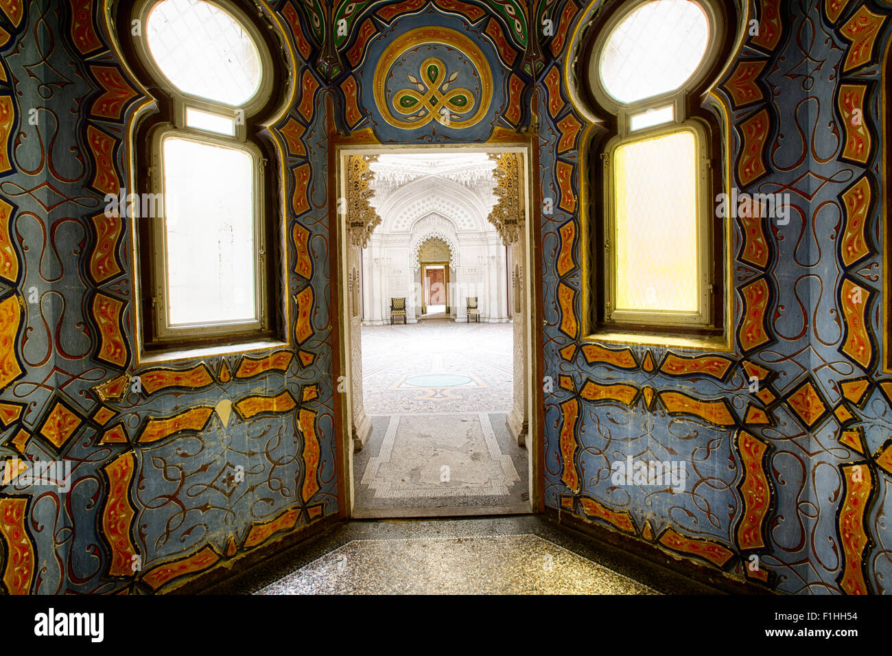 Moorish style palace interior Stock Photo - Alamy